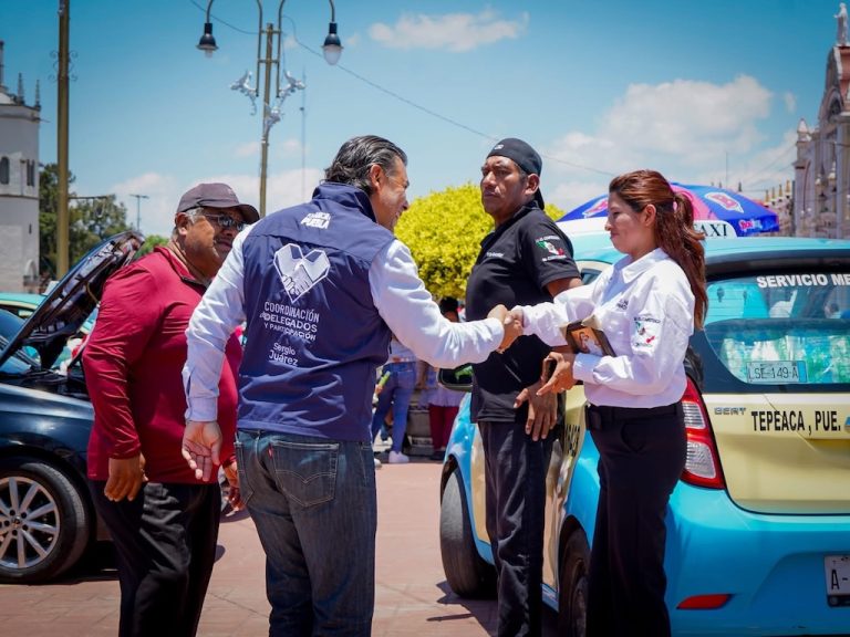 Participa Sergio Juárez en 5° Aniversario de la Agrupación de Taxis ...